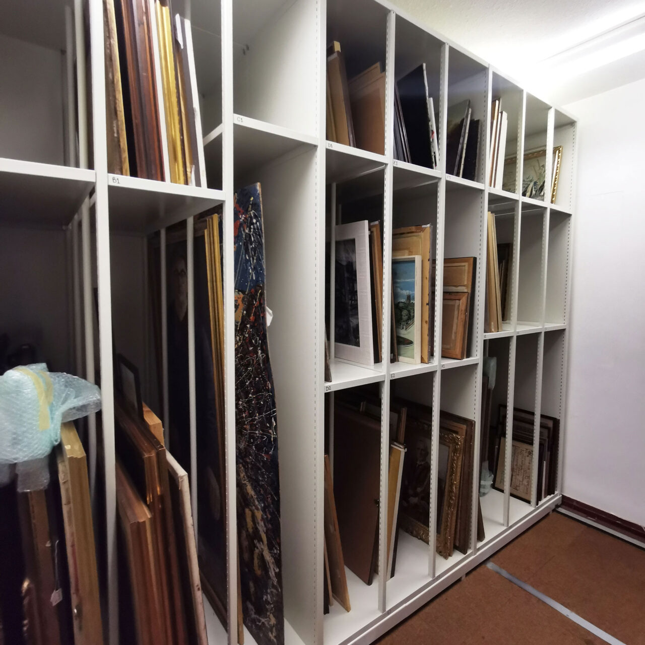 Pull Out Art Storage / Art Racking - Rackline